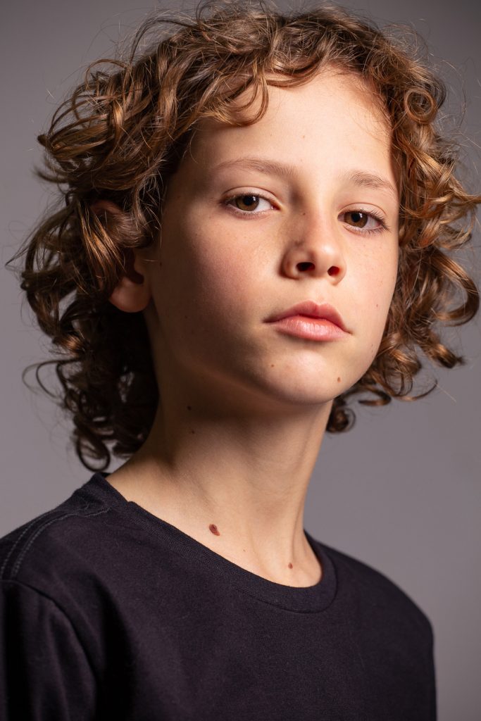 Adrian Muller - Digital Casting